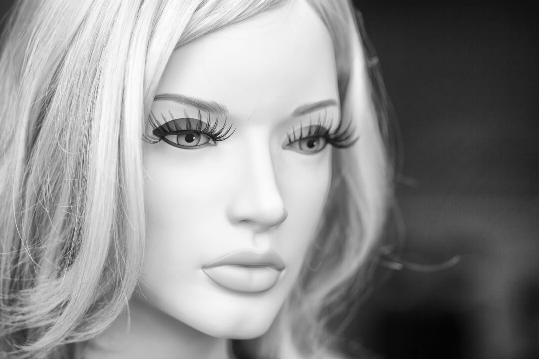 Caligynephobia is the fear of beautiful women: Information, tips and ...